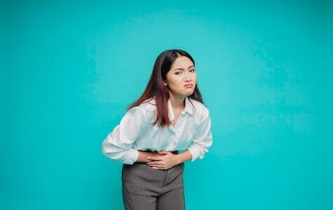 6 Penyebab Perut Kembung yang Membuat Perut Tak Nyaman