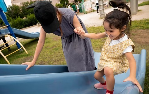 Tahap Perkembangan Motorik Kasar Anak yang Perlu Diketahui Orangtua