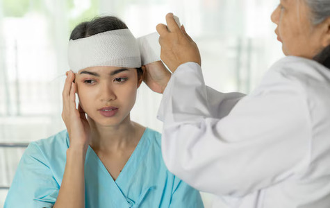 Mengenal Kraniotomi, Prosedur Bedah Tengkorak untuk Masalah Saraf dan Otak