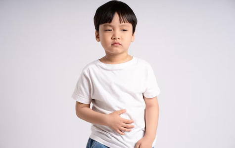 GERD pada Anak: Kapan Harus ke Dokter dan Endoskopi?